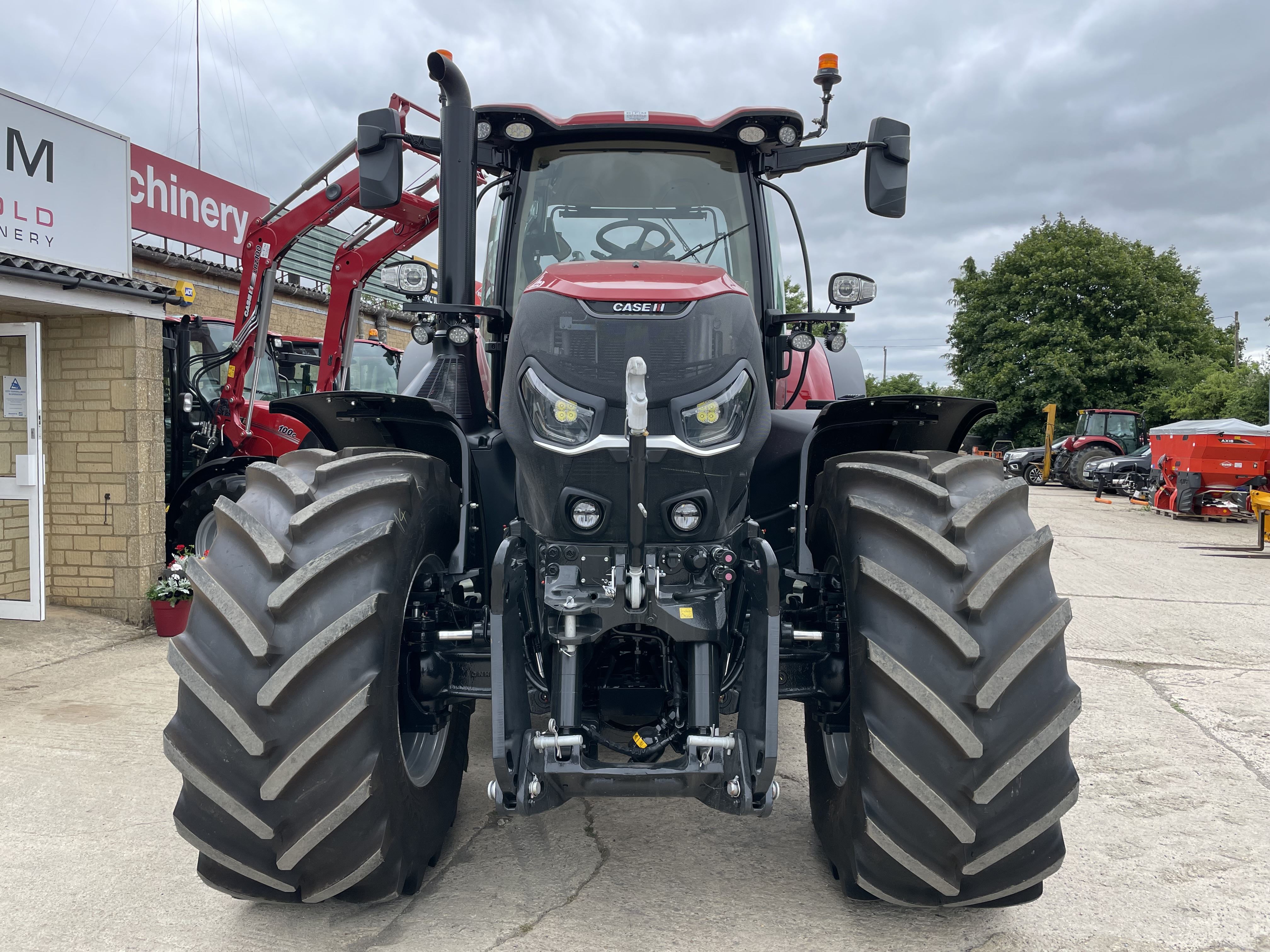 EX-DEMO Case IH Optum 300 AFS Connect » Cotswold Farm Machinery (CFM)
