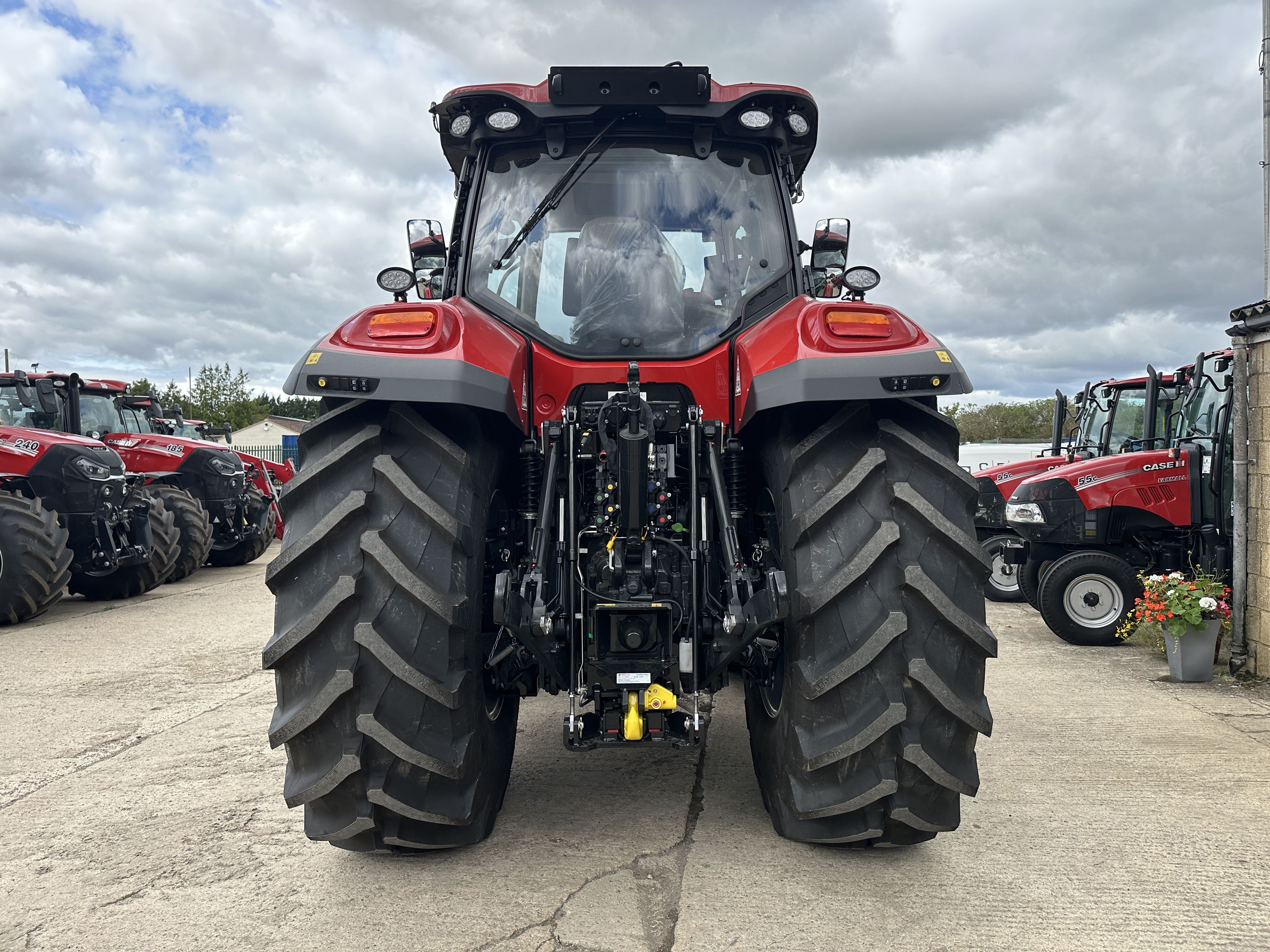 EX-DEMO Case IH Puma 260 AFS CVX » Cotswold Farm Machinery (CFM)