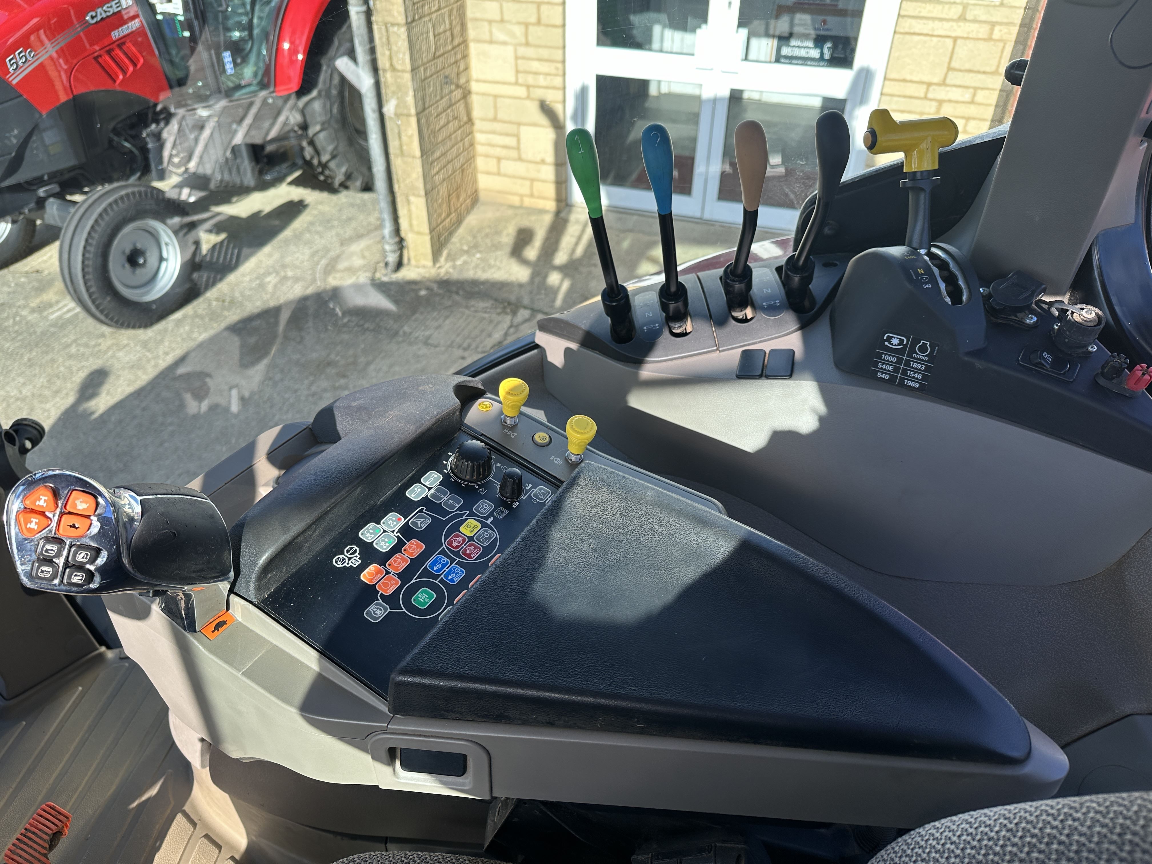 USED Case IH Puma 165 Multicontroller » Cotswold Farm Machinery (CFM)