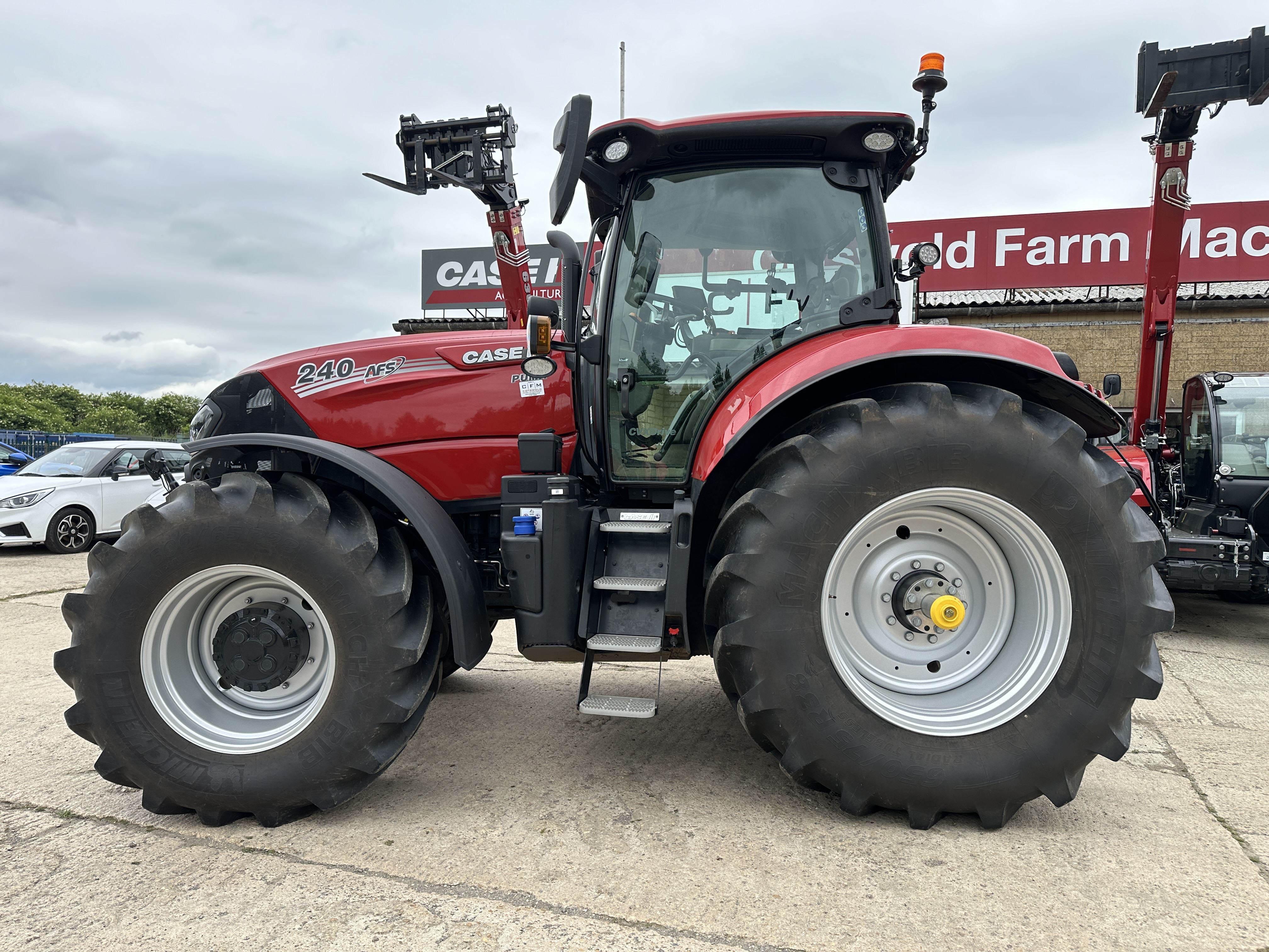 Ex-Demo Case IH Puma 240 CVX » Cotswold Farm Machinery (CFM)