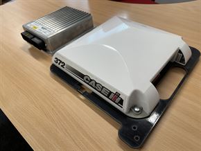 Ex-Demo Case IH 372 Receiver & NavController 3